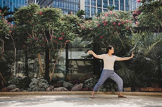 How to reduce stress and anxiety through movement and mindfulness ...