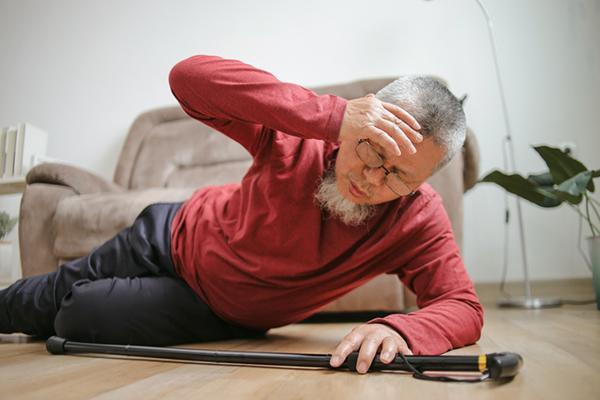 Could certain symptoms indicate low blood sugar in someone with type 2 ...