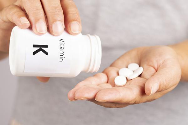 Is it safe for me to take vitamin K if I am already taking Plavix and ...